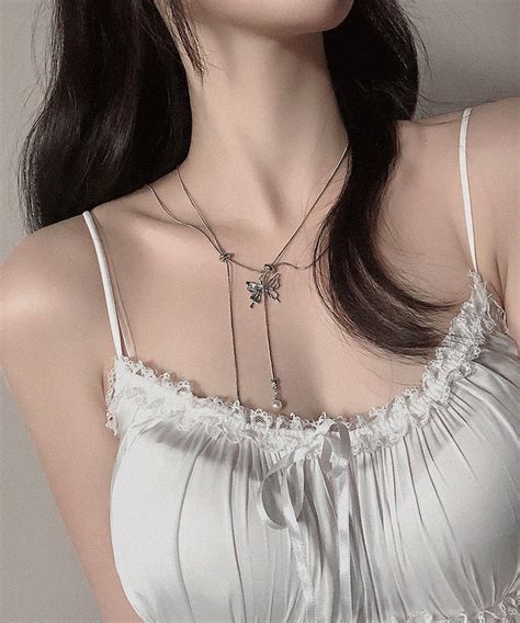 [ෆ고퀄리티 발레코어ෆ] 핀느 새틴 실크 셔링 레이스 뷔스티에 나시 플레어 미니 스커트 세트 [별도구매] 에이블리