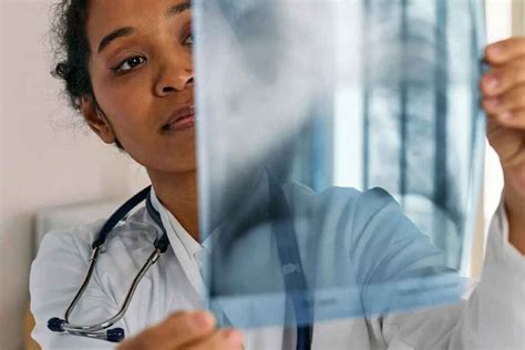 Ewing Sarcoma Prognosis 7 Key Facts Liv Hospital