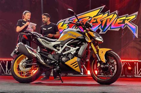 TVS Apache RTR 310 Svelata La Nuova Naked Sportiva Da 34 CV FOTO