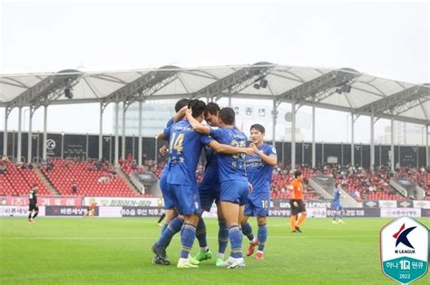수원 삼성 성남 Fc 2 0 완파리그 10위 도약