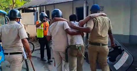 West Bengal Civic Police Volunteer Injured In Kaliaganj Violence Dies