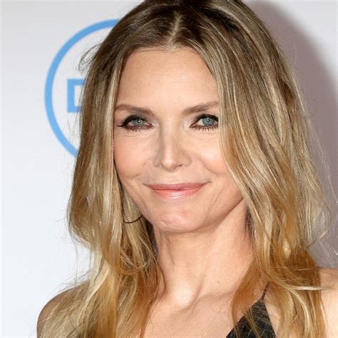 Michelle Pfeiffer Takes Off Her Makeup And Shocks Fans With Her Face At 65 ‘beautiful