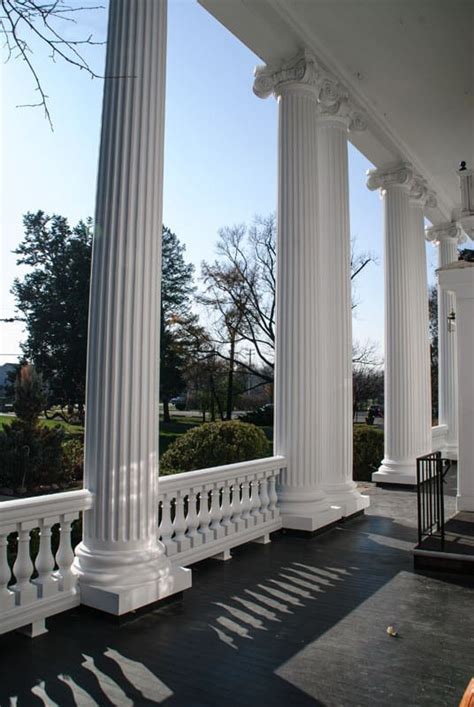 Round Fluted Columns Royal Corinthian