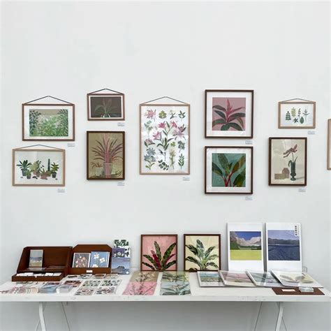 페이퍼 콜라주 전시 By 전유리 포트폴리오 노트폴리오