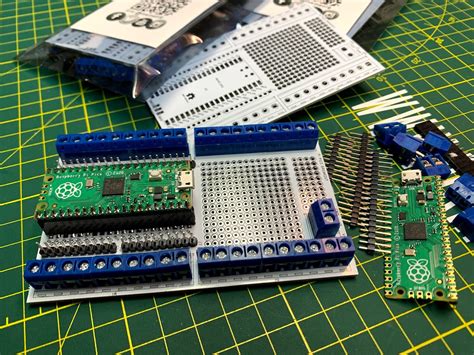 Raspberry Pi Pico Breakout Pcb With Screw Terminals V1 Mkme Store