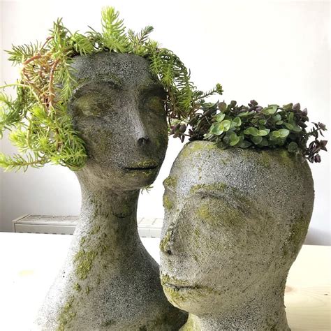 Cool And Easy Concrete Head Planter Diy Project Youtube Diy Concrete