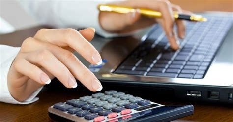 Чи подається додаток АМ до податкової декларації з податку на прибуток підприємств якщо платник