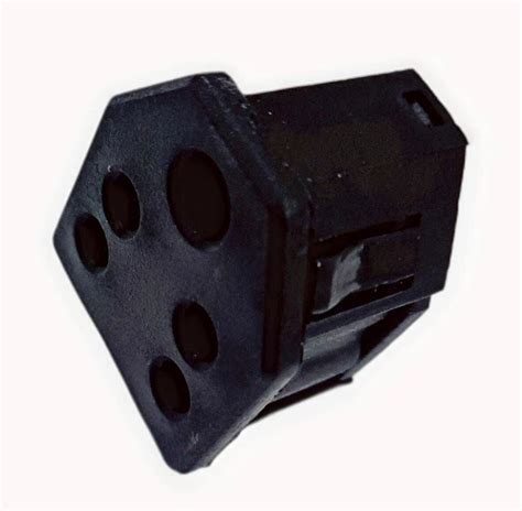 5 Pin Socket Five Pin Socket Latest Price Manufacturers And Suppliers