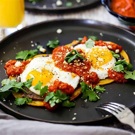 Authentic Huevos Rancheros Mexican Huevos Rancheros Recipe With