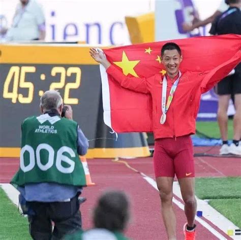 创造历史 王嘉男夺世锦赛男子跳远金牌 8米36！王嘉男世锦赛跳远夺金 巩立姣世锦赛铅球摘银 选手