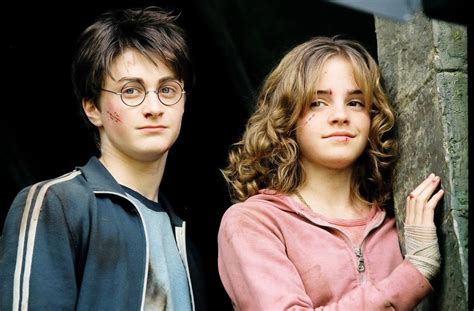 Harry Potter 25 Wild Revelations About Hermione And Ron S Relationship