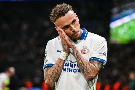 Noa Lang Is Een Artiest En Een Beetje Gek Zoals Hij Zelf… Psvfans