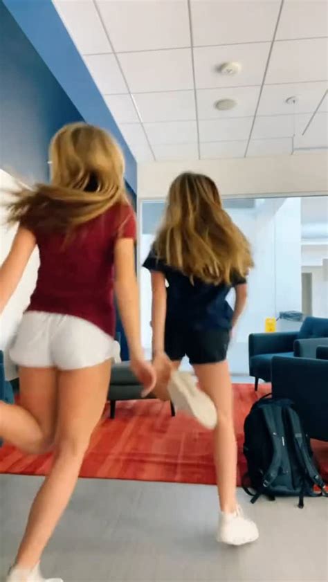 Bunnygxls 👉🏻 Carlacakexo Instagram