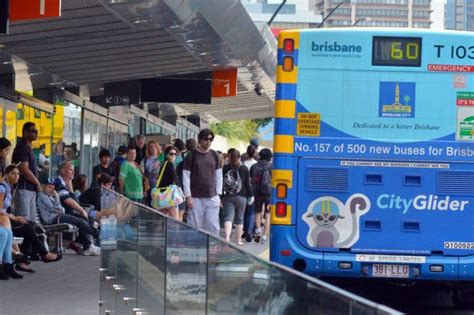 Do I Have To Always Give Way To Buses In Australia CarExpert