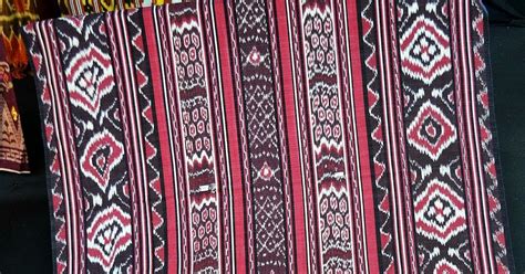 Sehelai Kisah Kain Bentenan Sempat Lenyap Selama 2 Abad Horizon Budaya