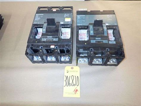 Lot Of 2 Square D Circuit Breakers Yellow Tag Auctions