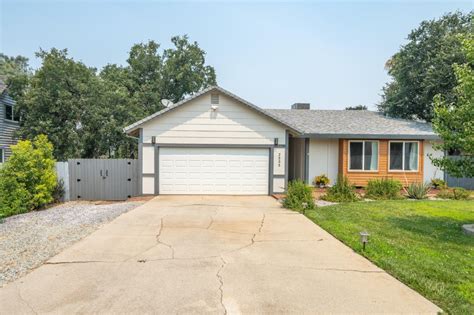 2535 Ruby Ct Redding Ca 96001 Mls 25 3273