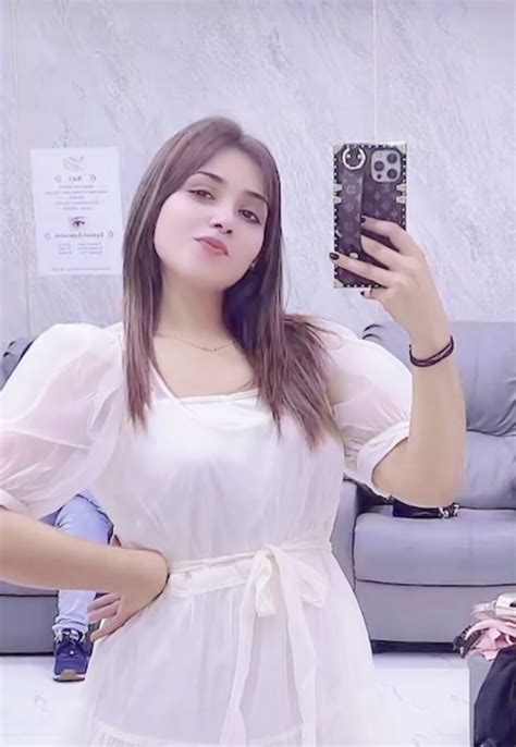 Arzo Lahore Escorts Sex