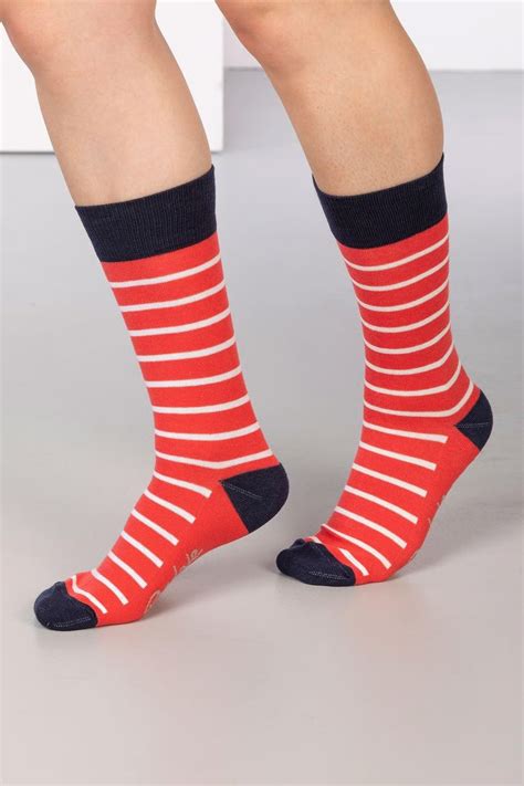 What Socks To Wear With Shorts This Summer Rydale