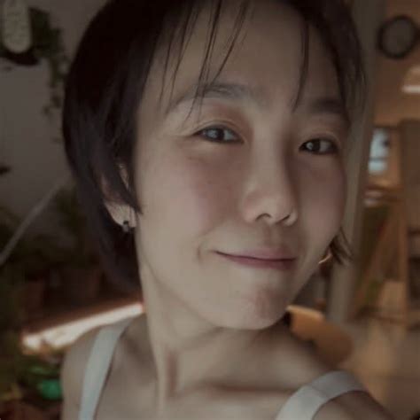 Miracle Erica Threads Say More