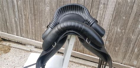 Deuber Amarant Barocksattel Sattel Schulsattel Bückeburger Jerez In Schleswig Holstein