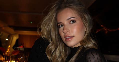 Jade Anna En Marijn Kuipers Liggen Zwaar Onder Vuur Na Zoveelste Gratis Vakantie Voor Witte Meiden