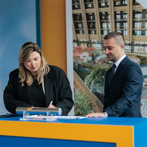 მეტროპოლი • Metropol Added A New Photo მეტროპოლი • Metropol