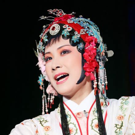 樊婷婷图册 360百科