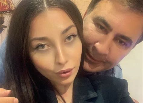 ციხეში მიხაილ ნიკოლოზოვიჩის ადგილი არ არის ნა­თია რიგ­ვა­ვა