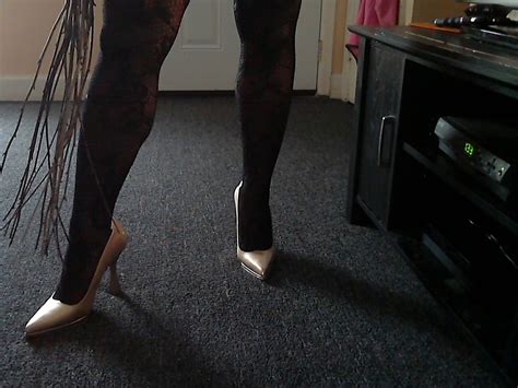 Gold Pumps Pics Xhamster