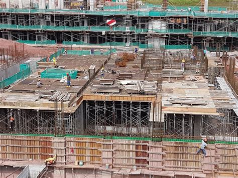 Building Substructure And Super Structure Under Construction Using The