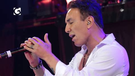 شادمهر عقیلی کنسرت اجرای زیبا و احساساتی ترانه تقدیر Youtube