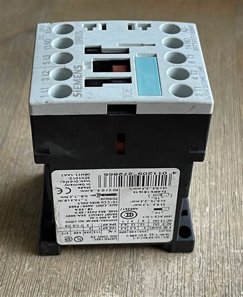 Siemens Sirius 3rt1017 1bb41 Contactor 24vdc Ebay