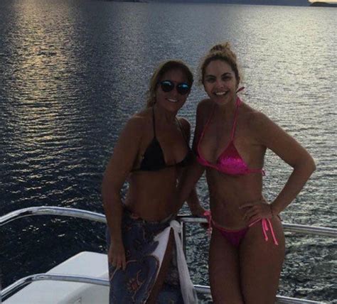 5 Hot Sexy Lucero Bikini Pics