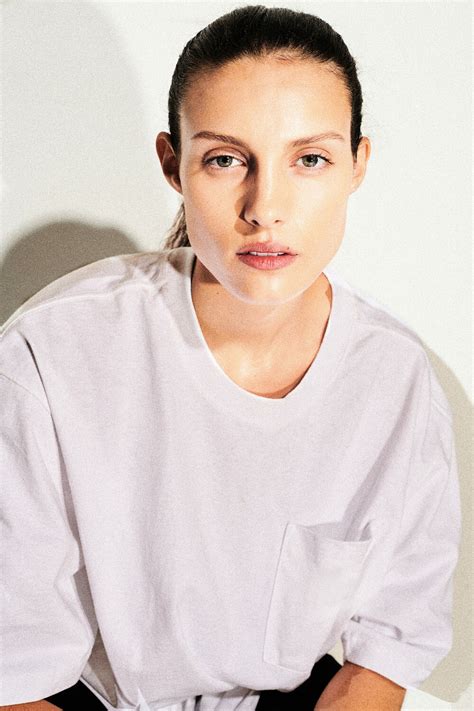 Sarah Lewis Img Models