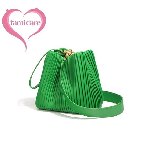 숙 녀 양동이 가방 여자 봄 여름 2022 새로운 Pleated 분할 가죽 가방 패션 여성 대용량 어깨 토트 팩 Aliexpress