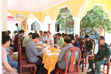 អភិបាលខេត្តកំពង់ធំ ចុះពិនិត្យទីតាំងត្រៀមរៀបចំពិធីសម្ពោធកាត់ ខ្សែបូស្ពានឆ្លងស្ទឹងសែន ជាអំណោយ