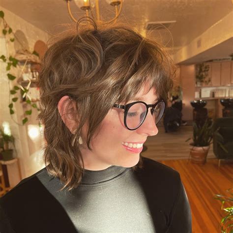 8 Short Shag With Bangs On Wavy Hair Flawless Hair