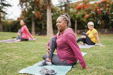 14 Health Reasons Why Seniors Should Give Yoga A Try Integracare