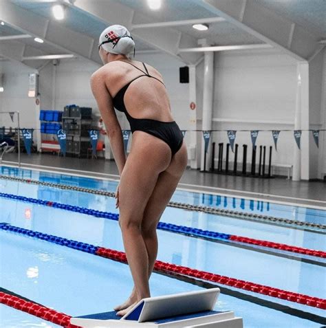 Pin De Jon Potter En Swim Mujeres Atletas Natación Deporte