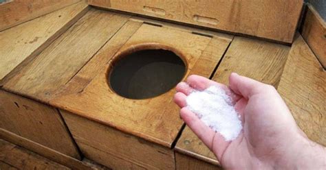 Средство для уличного туалета прочь неприятный запах