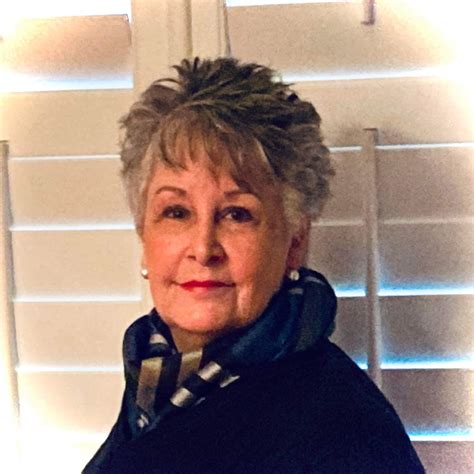 Linda Grove