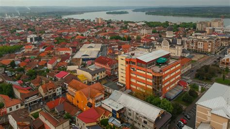 Encontre Ofertas De Resorts Em Drobeta Turnu Severin Momondo