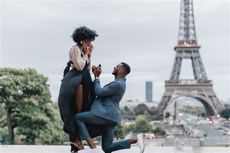 Top 5 Best Places To Propose In Paris Flytographer