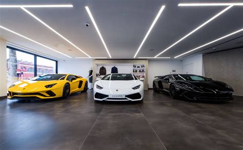 Designing A Luxury Car Showroom Apollo Interiors