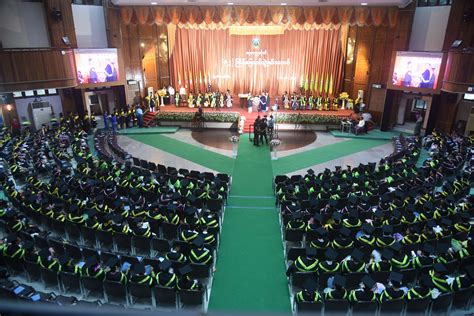 ၃၂ ကြိမ်မြောက် ဘွဲ့နှင်းသဘင်အခမ်းအနား ဒဂုံတက္ကသိုလ်တွင် ကျင်းပ Myanmar Digital News