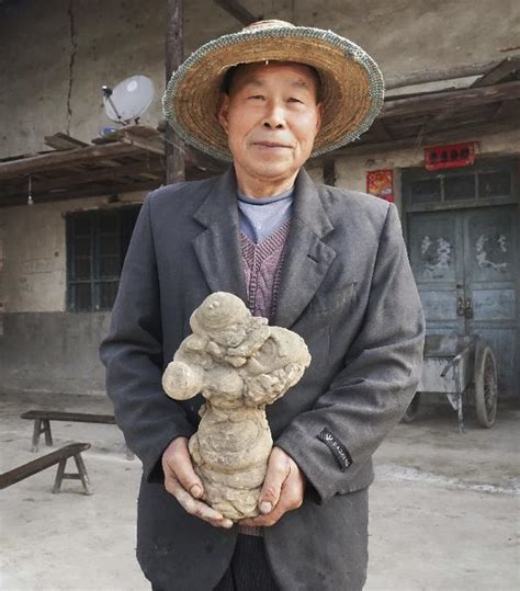 萬源農民撿到羅漢石像極了布袋和尚 每日頭條