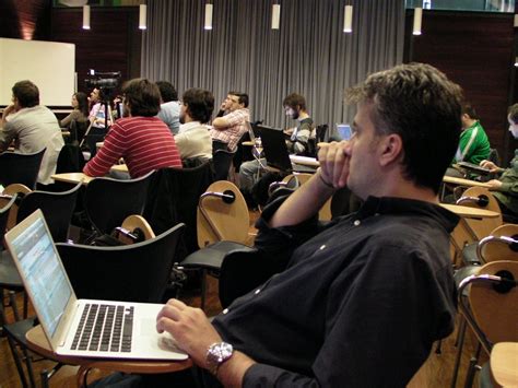 Y Combinator Combinator 2014 Now Accepting Applications By Jeremy