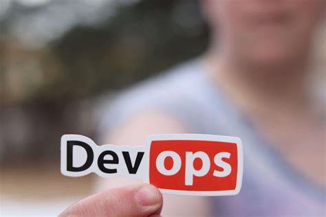 How Devops Differs From Traditional Development Linuxmo