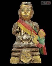 ปี กุมารทอง รุ่นแรก พิมพ์หูยาว หลวงพ่อเต๋ คงทอง ทำเนียบรุ่น พระเครื่อง พระแท้ Webpra เว็บ